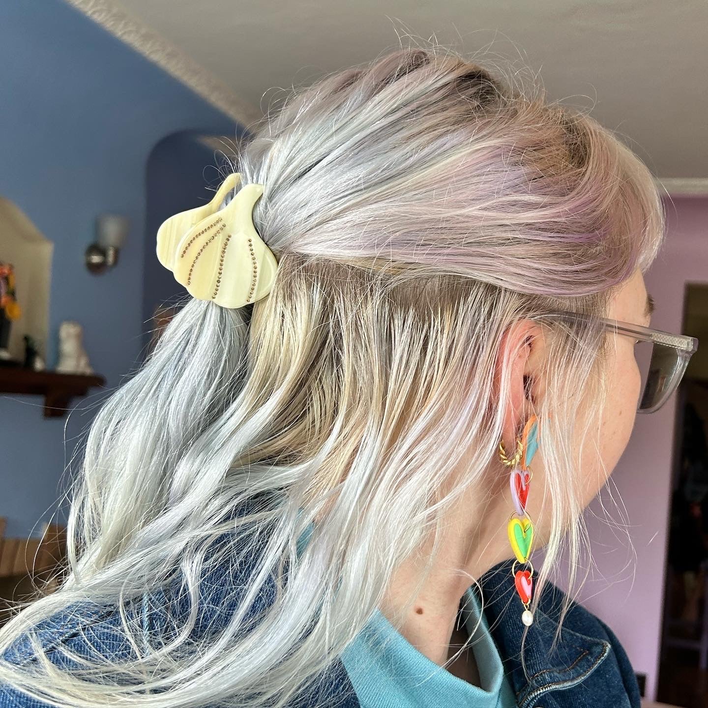 Garlic Rhinestone Mini Hair Claw – The Peach Fuzz